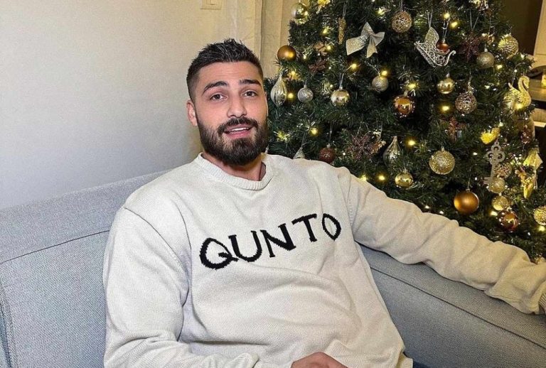 Azemi shfaqet në shoqëri të këngëtares së njohur kosovare – Ora Info