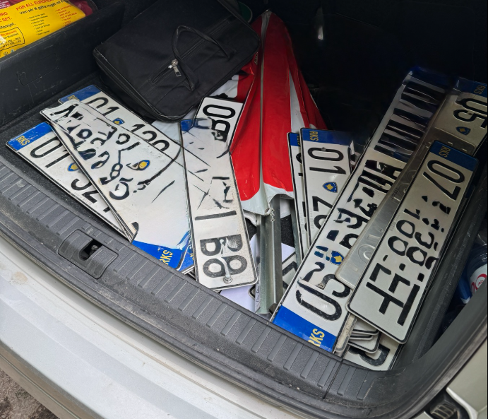 Vazhdojnë kontrollet intensive në rrugë – Policia identifikon dhe ...