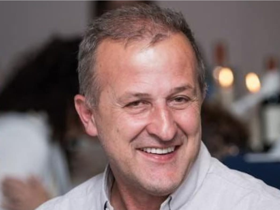 "He was covered in blood, he was asking for help on the street ...